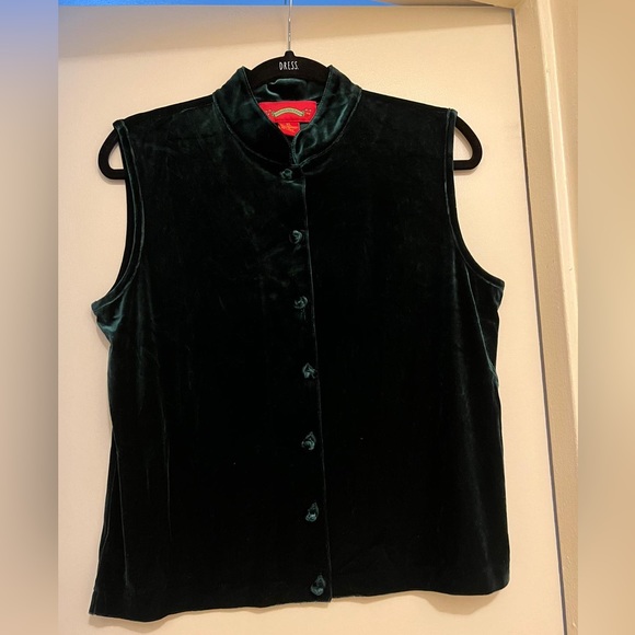 Shanghai Tang | Tops | Shanghai Tang Velvet Sleeveless Green | Poshmark